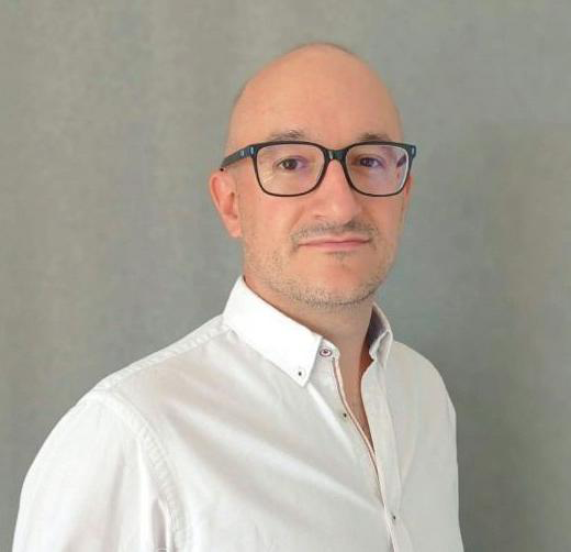 Prof. Federico Rojas analiza impacto del institucionalismo neoliberal ...